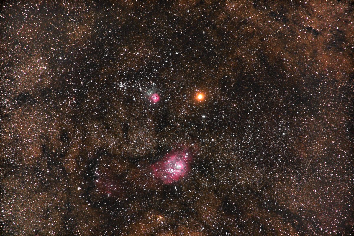 M20（三裂星雲）のメシエ天体の写真と位置や星図と撮影データ｜天体写真ナビ