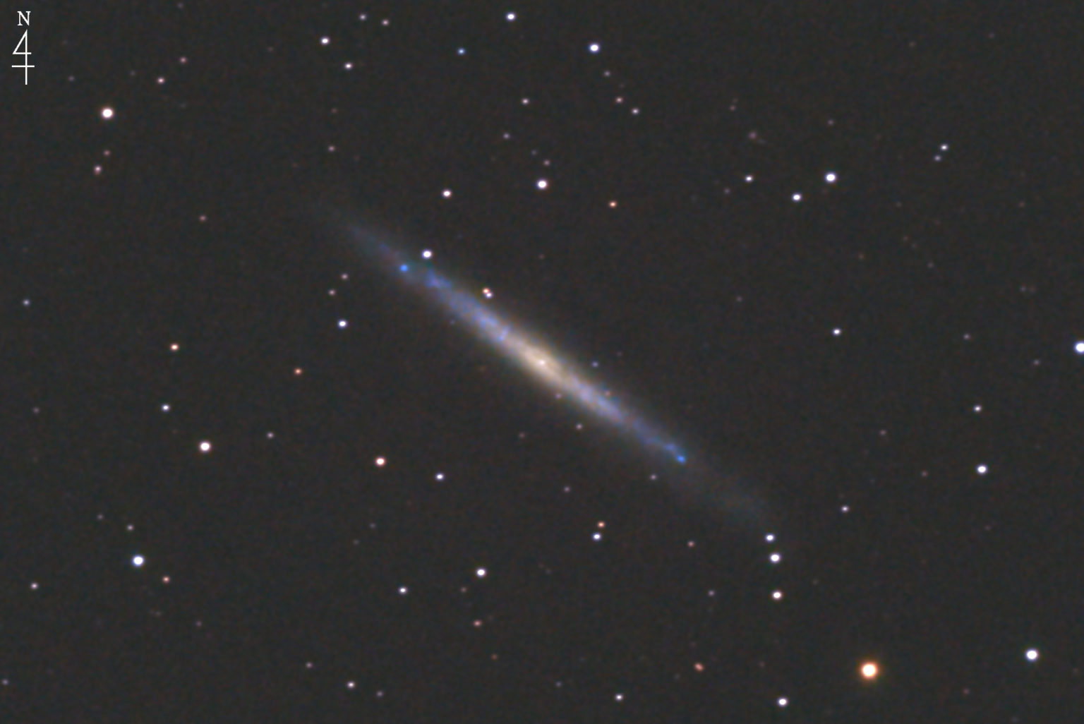 NGC4244（銀の針銀河）の写真と位置がわかる星図や撮影データ｜天体写真ナビ